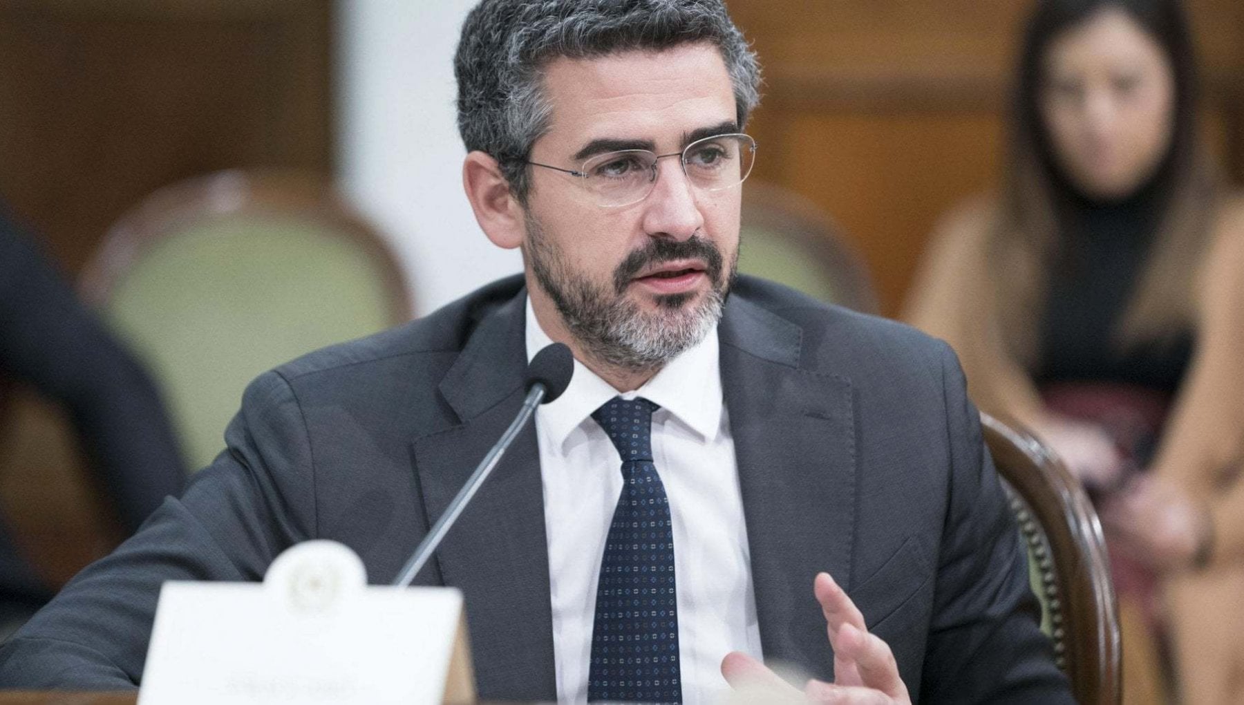 Fraccaro sposa la proposta Sassoli: "La Bce dovrebbe cancellare i ...