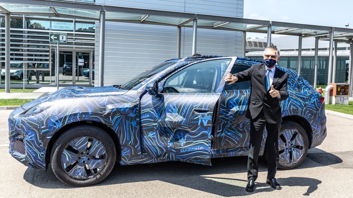 Maserati, Elkann e Tavares visitano lo storico stabilimento di Modena ...