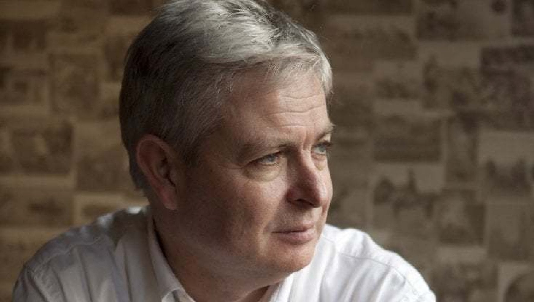 Jonathan Coe: "Nessuno è perfetto. E il Covid ha svelato il meglio e il ...