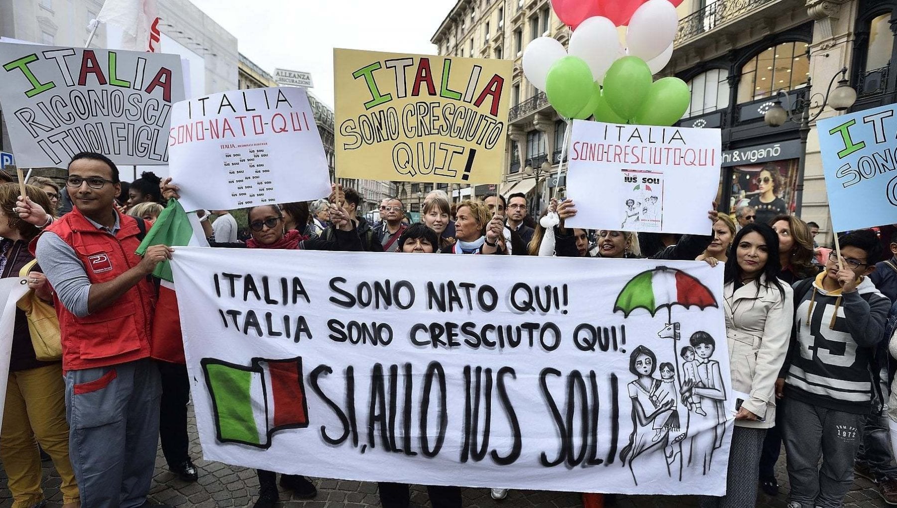 Ius soli, il rilancio del Pd: "Entro l'anno la legge" - la Repubblica
