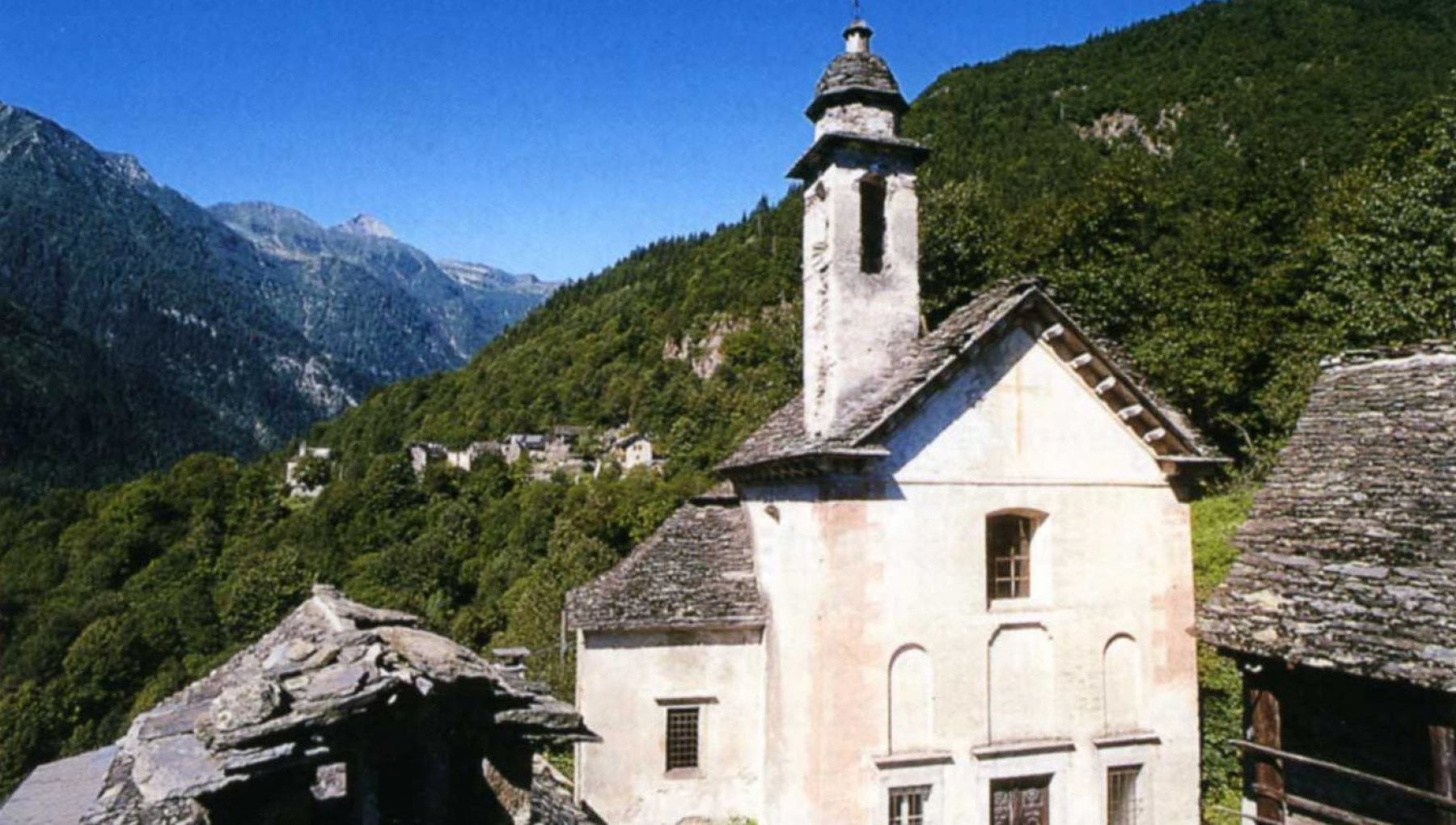 Viganella, il borgo illuminato da uno specchio che sfida lo ...