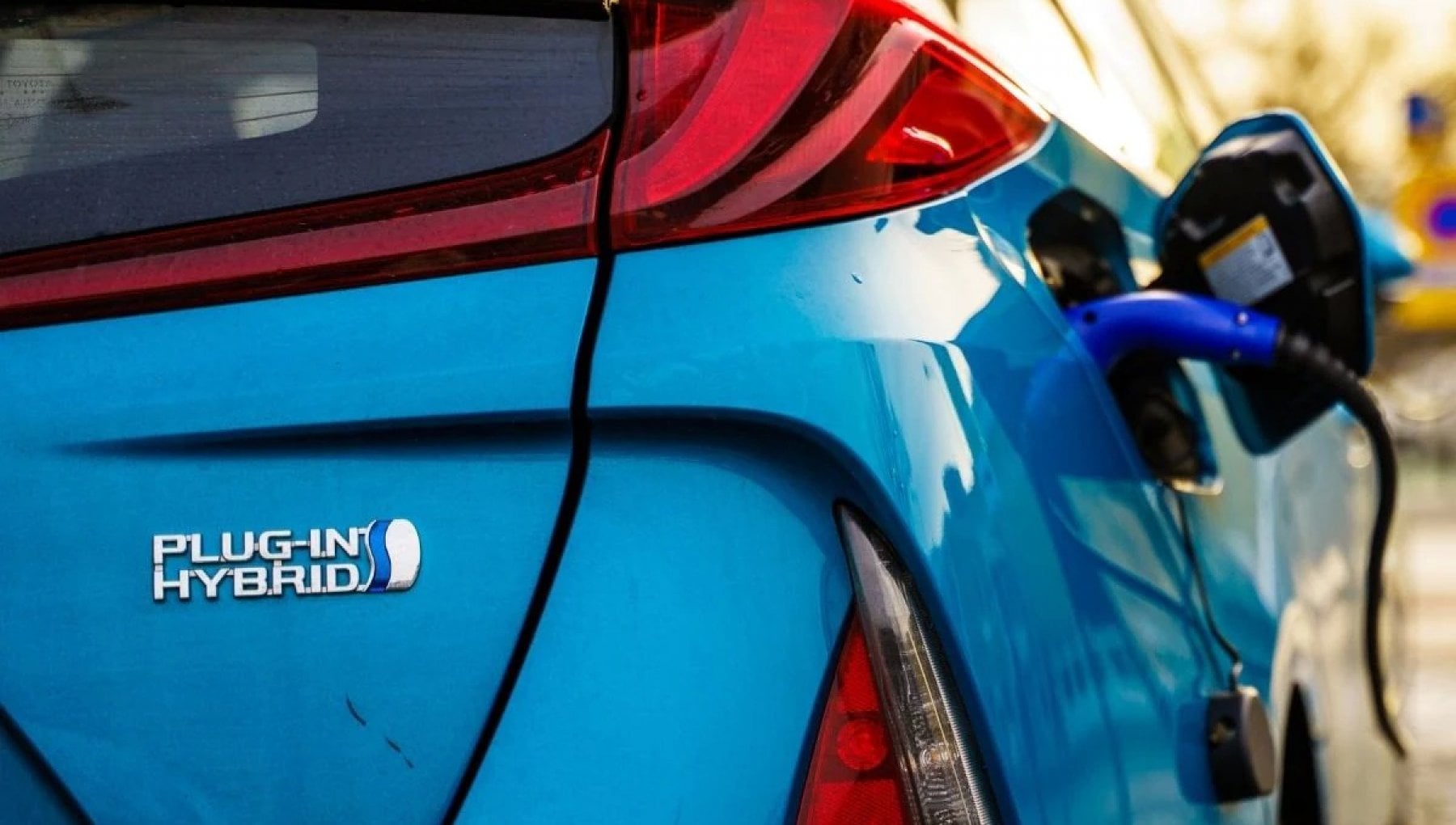 Le ibride superano le auto diesel, Europa sempre più green - la Repubblica
