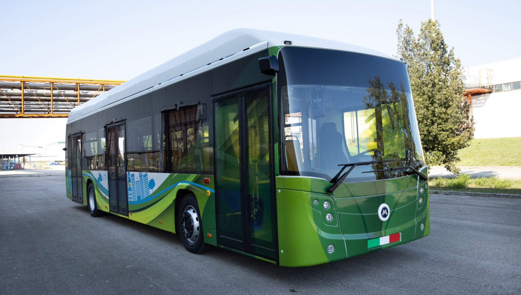 Bus made in Italy, la sfida Menarini con elettrici e ibridi - la Repubblica