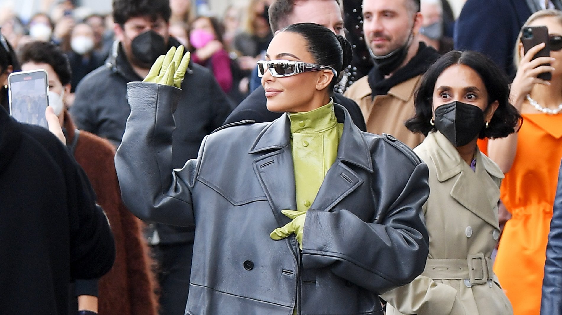 Prada, da Kim Kardashian a Mahmood: tutte le star nel front row della ...