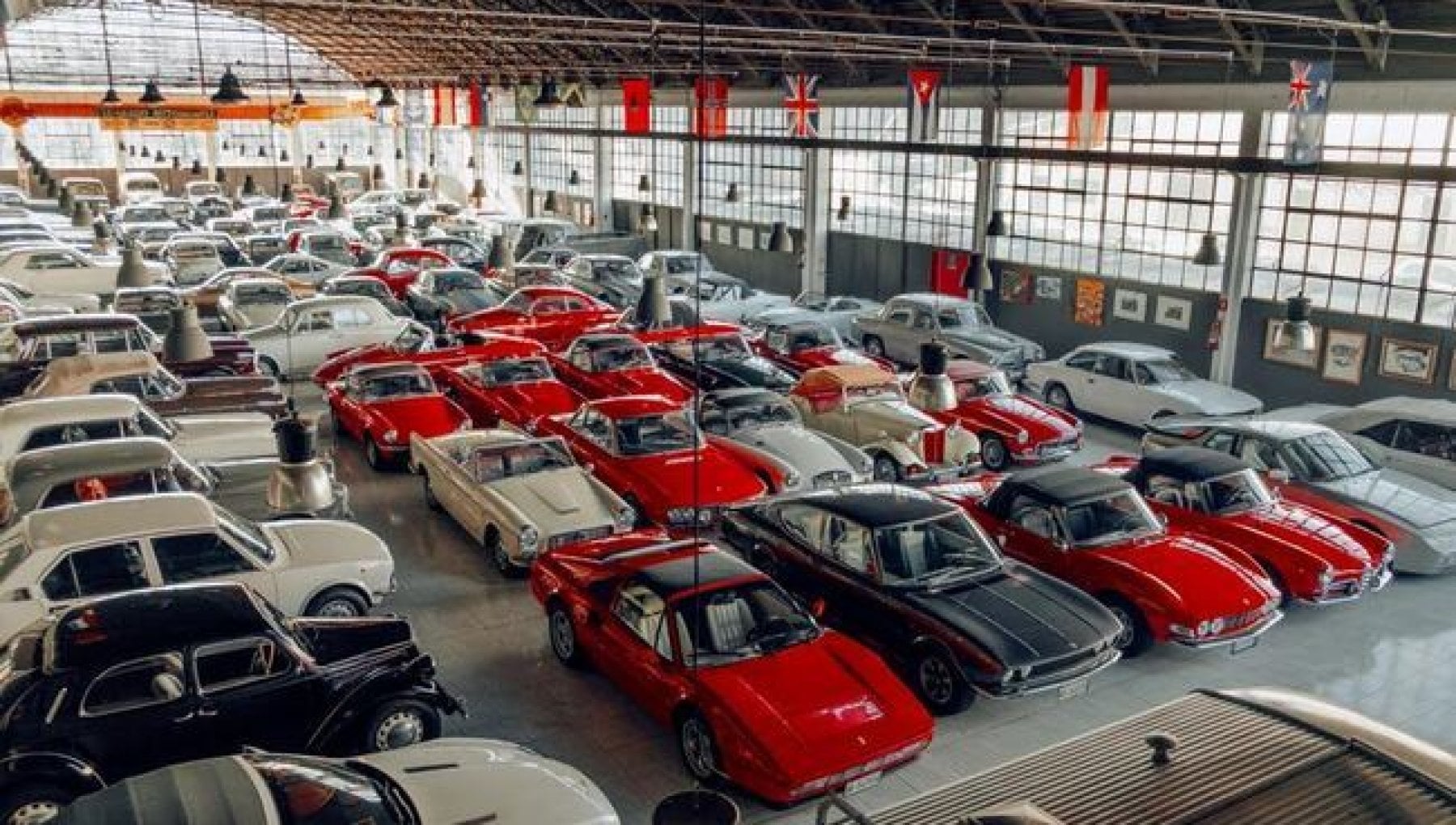 La Collezione Luzzago, l'eden delle auto classiche - la Repubblica
