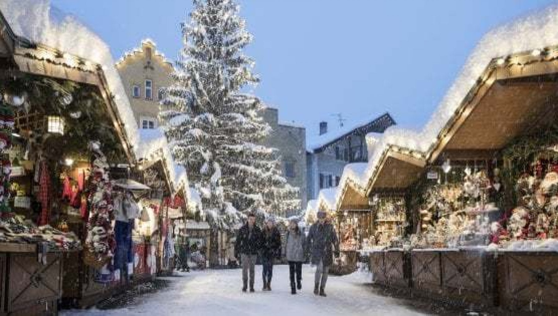 Bancarelle Natale Verona INAUGURAZIONE MERCATINI DI NATALE A VERONA