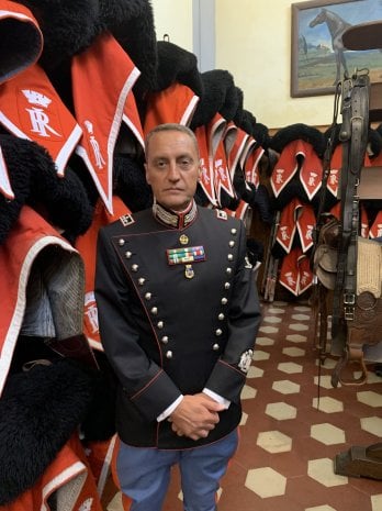 Storie di Storia, un viaggio dietro le quinte dei corazzieri - la ...