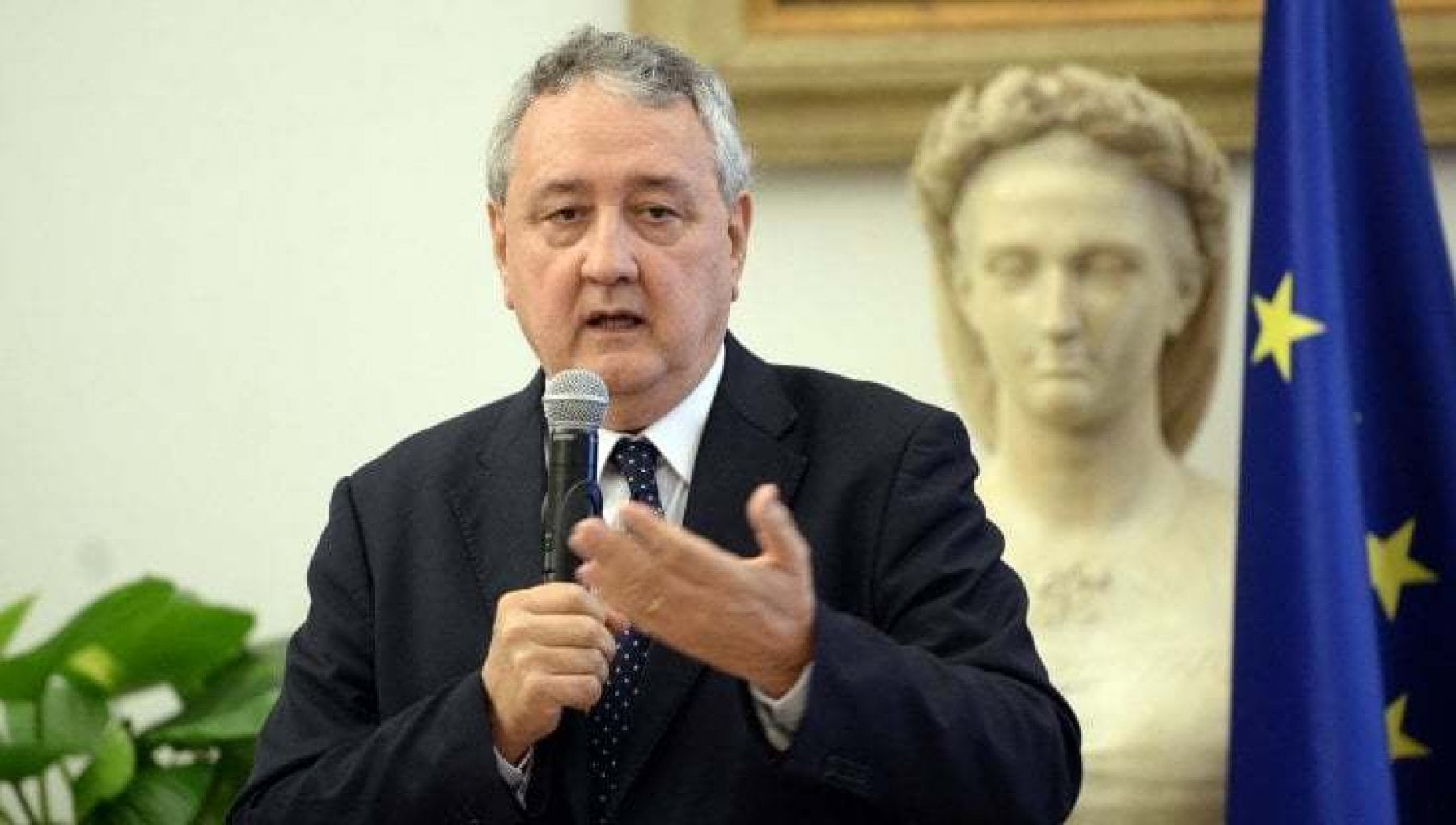 Barelli e la sospensione dalla Fin: "Fatto politico, nulla di rilevanza ...