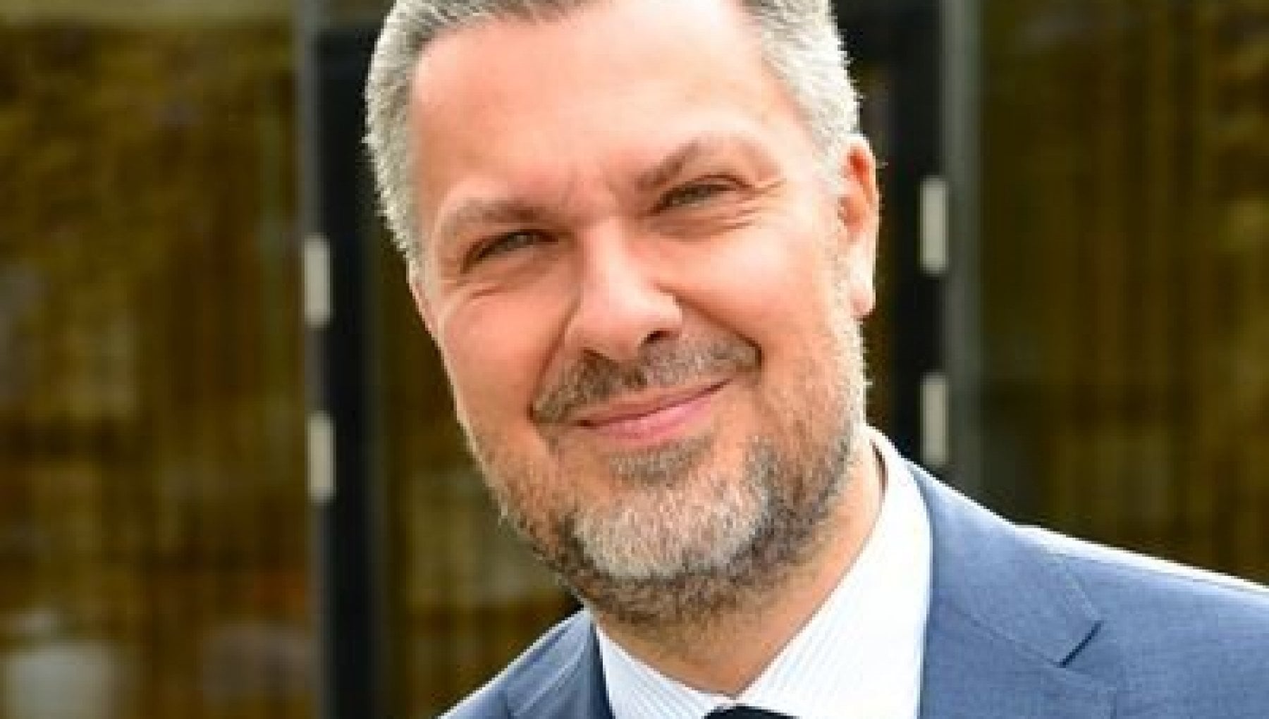 Un italiano alla guida del sindacato mondiale: Luca Visentini è il ...