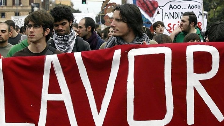 Il Jobs act otto anni dopo: crescono gli occupati ma il 54% è a termine ...