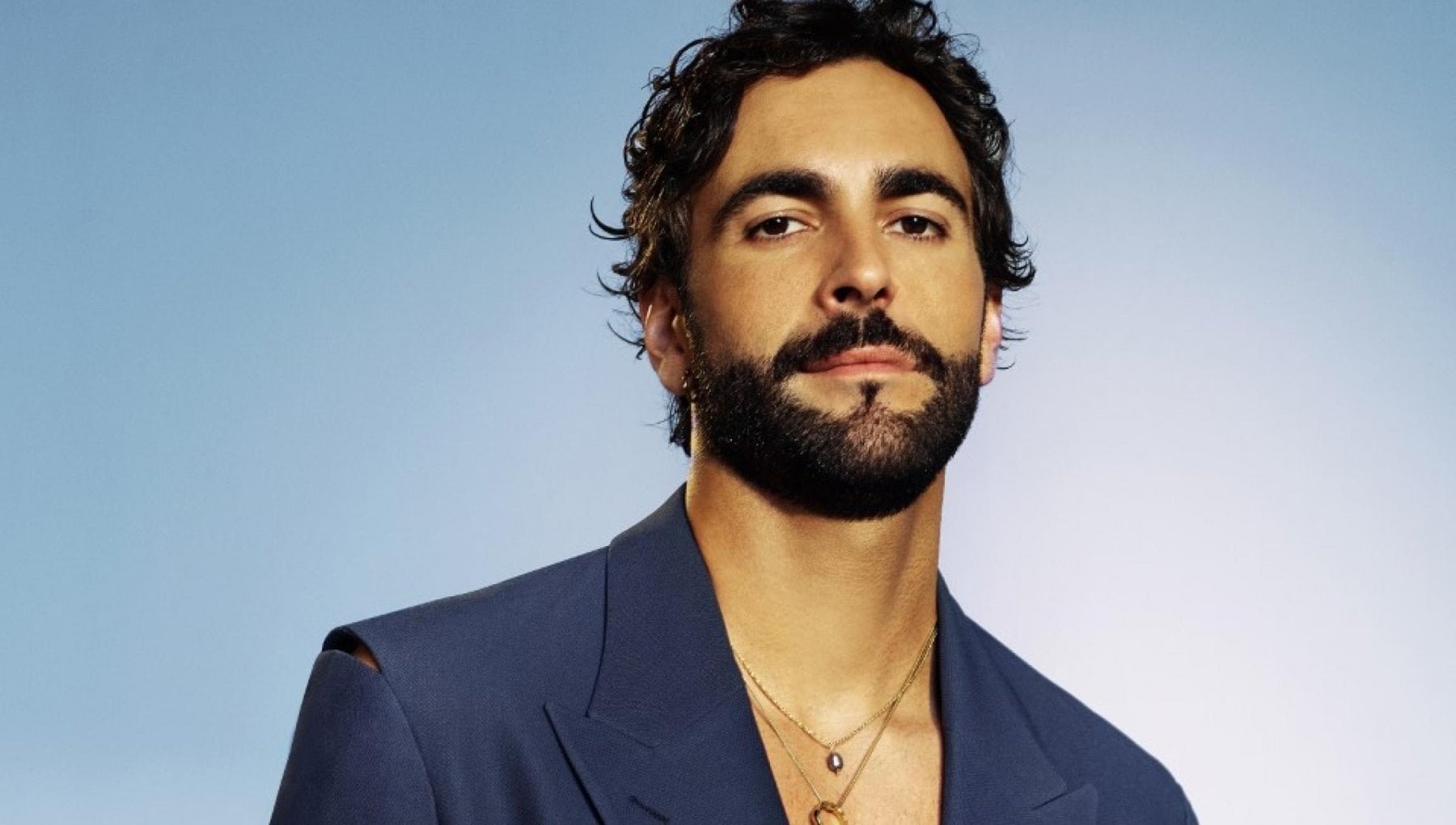'Due vite', il testo della canzone di Marco Mengoni a Sanremo 2023 - la ...