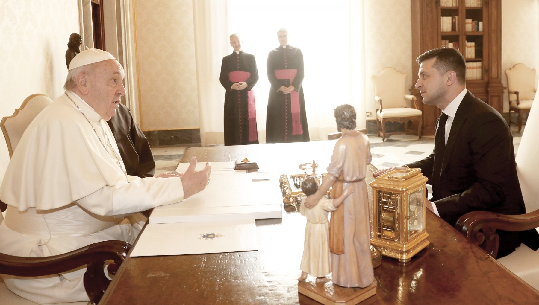 Zelensky a Roma incontrerà Mattarella, il Papa, poi Meloni - la Repubblica