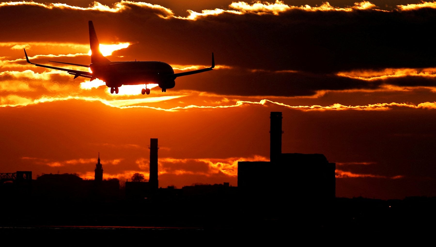 Airlines Double Global Earnings Estimates To 9 8 Billion As Ticket airlines-double-global-earnings-estimates-to-9-8-billion-as-ticket
