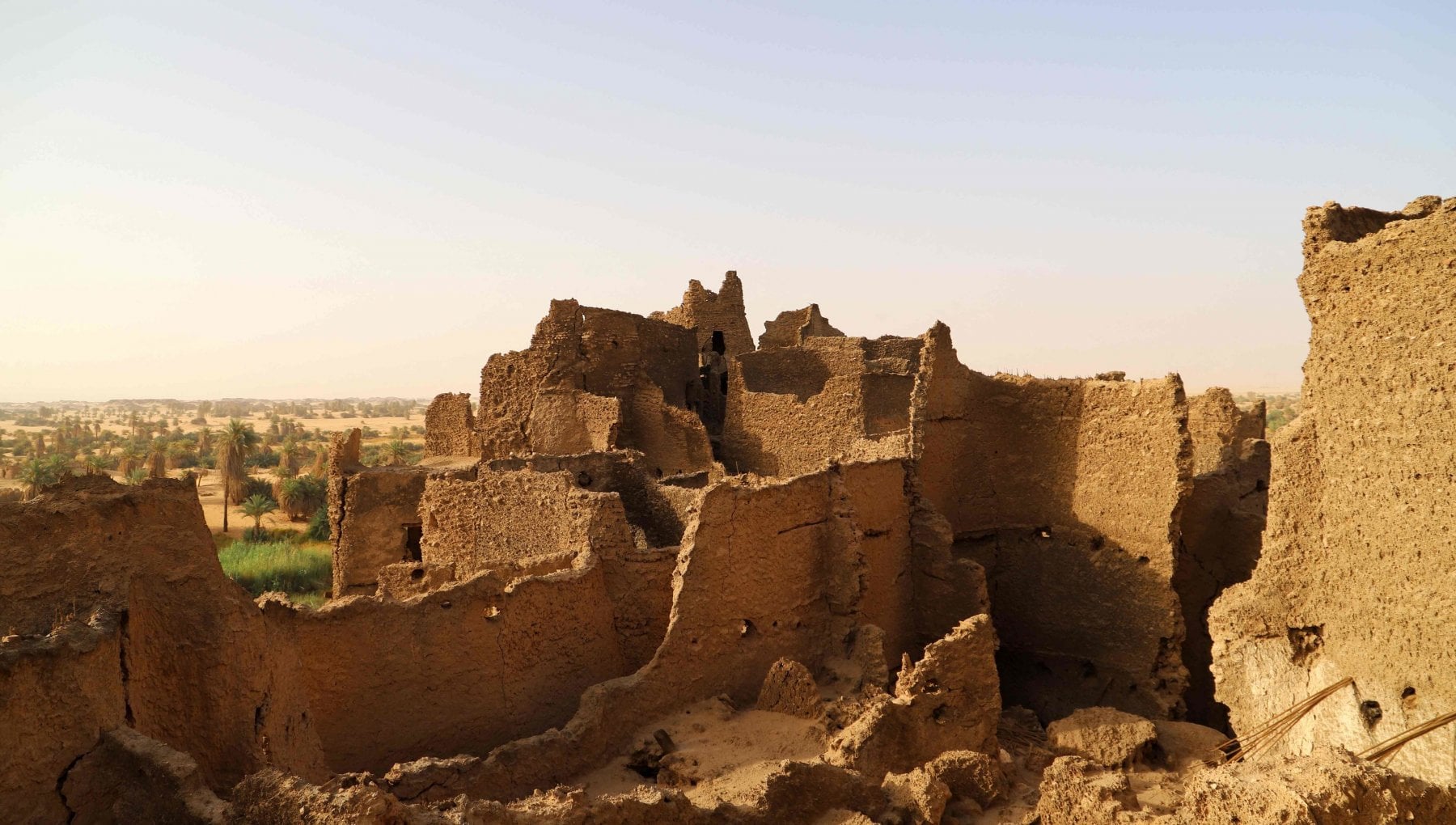 Niger. Il mistero delle fortezze nel deserto; a Djado un miraggio di ...