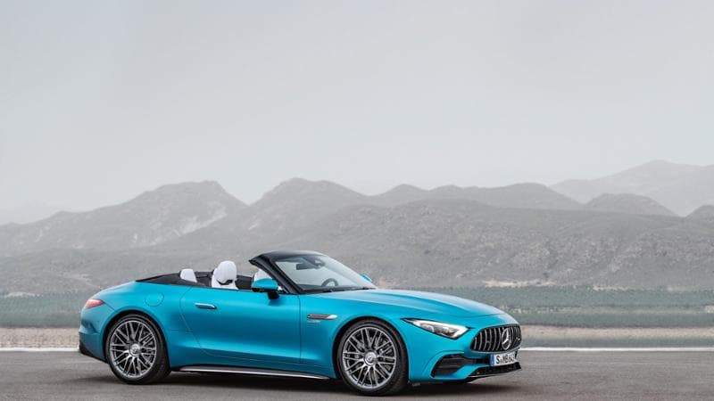 Mercedes Amg SL43, al volante della nuova versione cabrio che sfida la ...