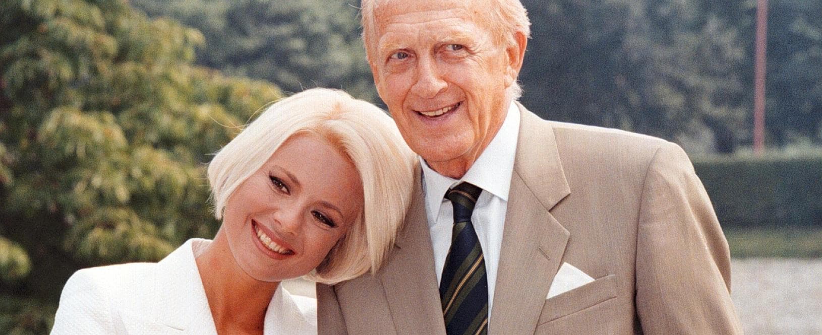 Antonella Elia: “I miei 60 anni da ‘oca’ ma il successo nasconde dolore ...
