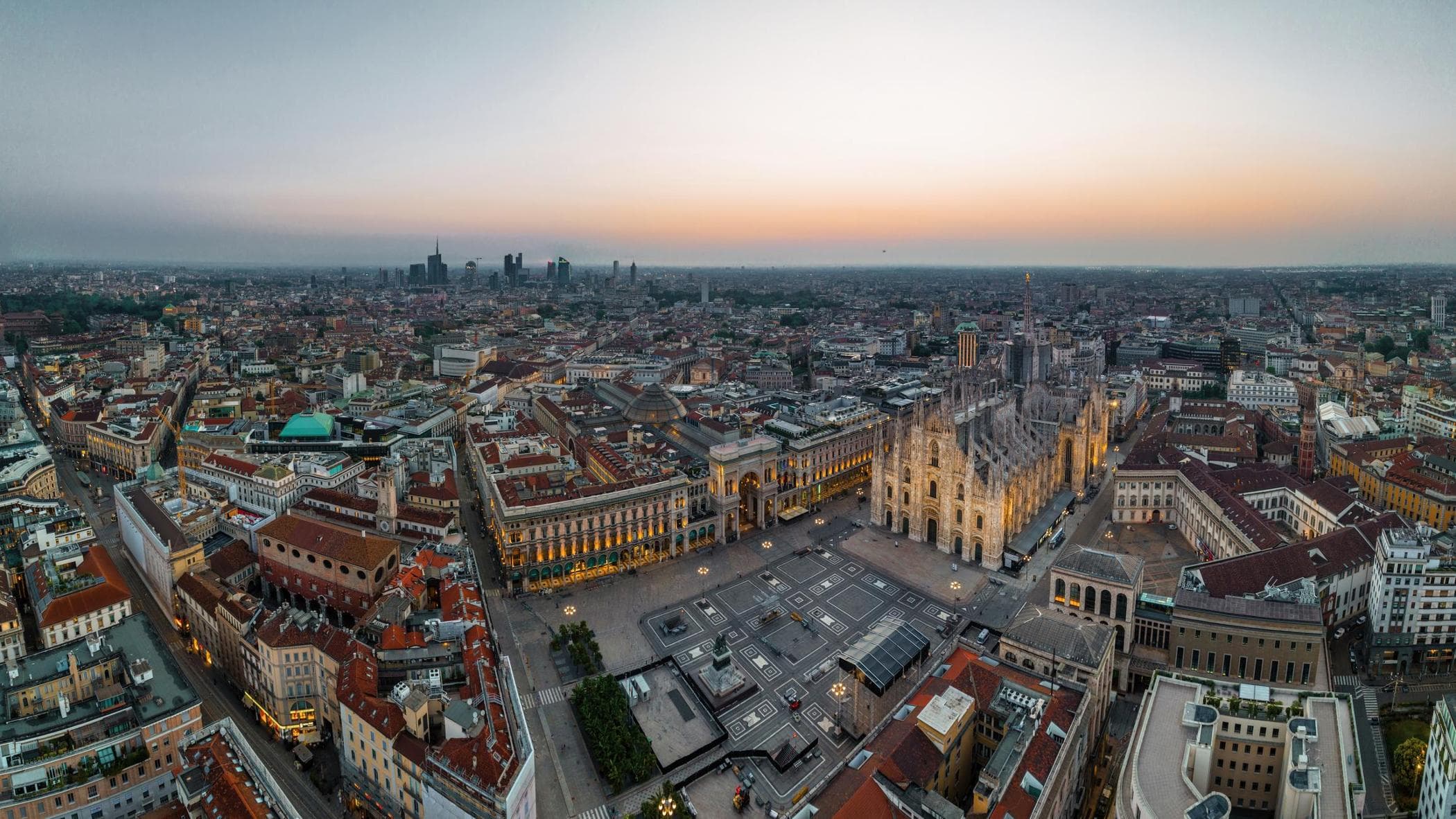 Smart city: il primato di Milano su sensoristica, sharing mobility e ...