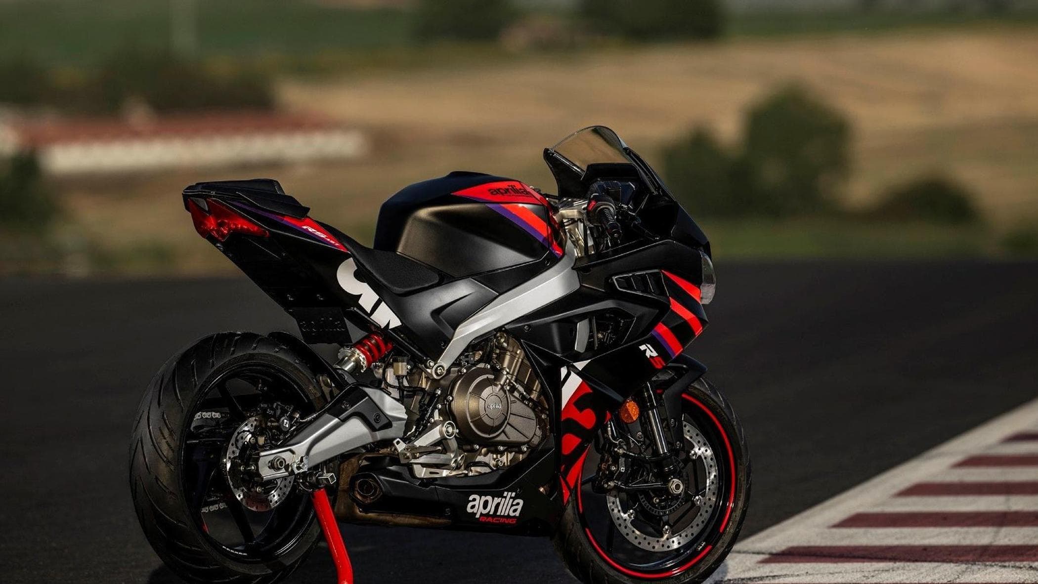 Aprilia RS 457, la “mini-bomba” per i giovani che sognano la MotoGP ...