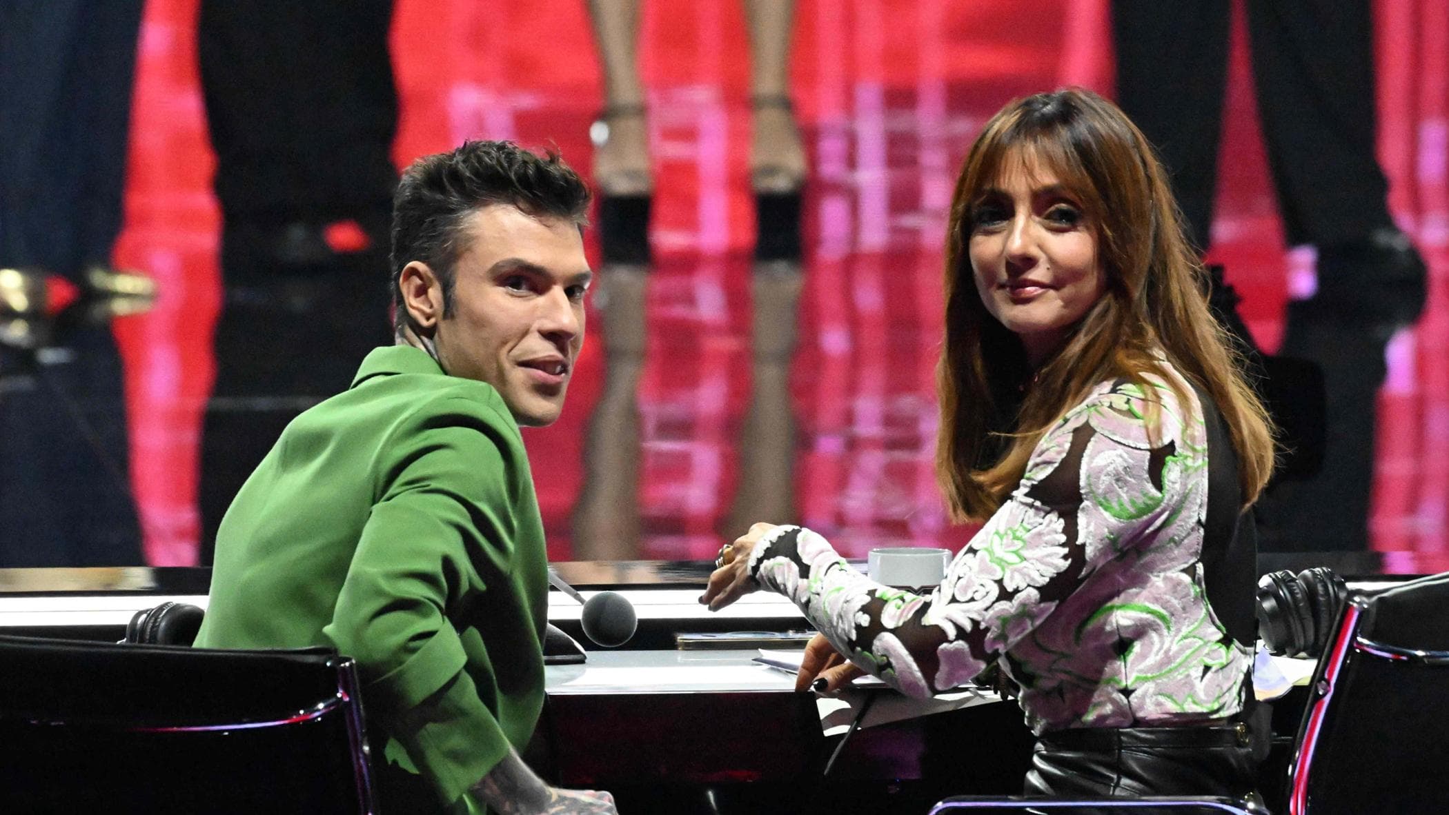 X Factor, la semifinale con l’orchestra tra inediti e tripla ...