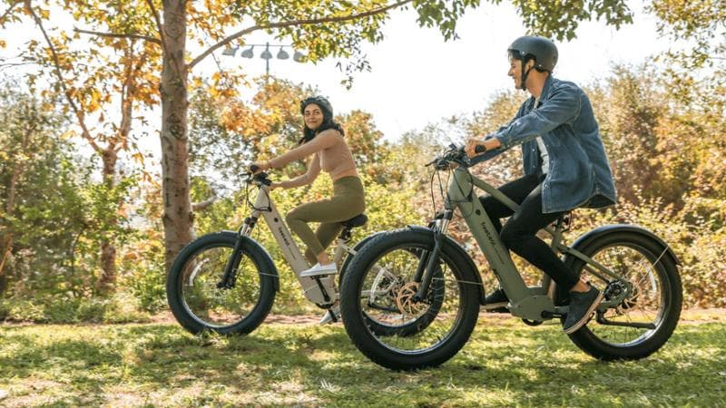 Freebeat Morph, l’ e-bike che è anche una cyclette e si ricarica ...