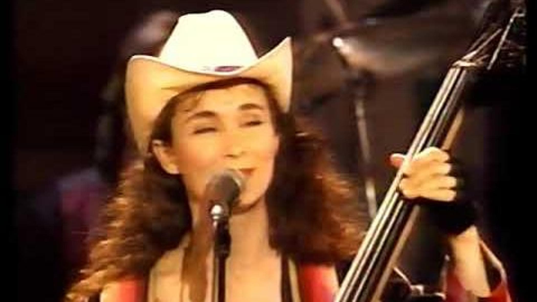 Morta in un incidente Laura Lynch, tra le fondatrici delle Dixie Chicks ...