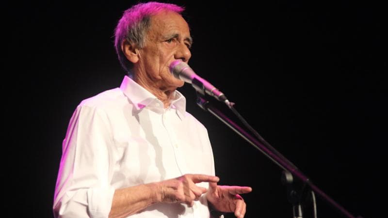 Roberto Vecchioni, chi è il cantante che duetta con Alfa a Sanremo - la ...