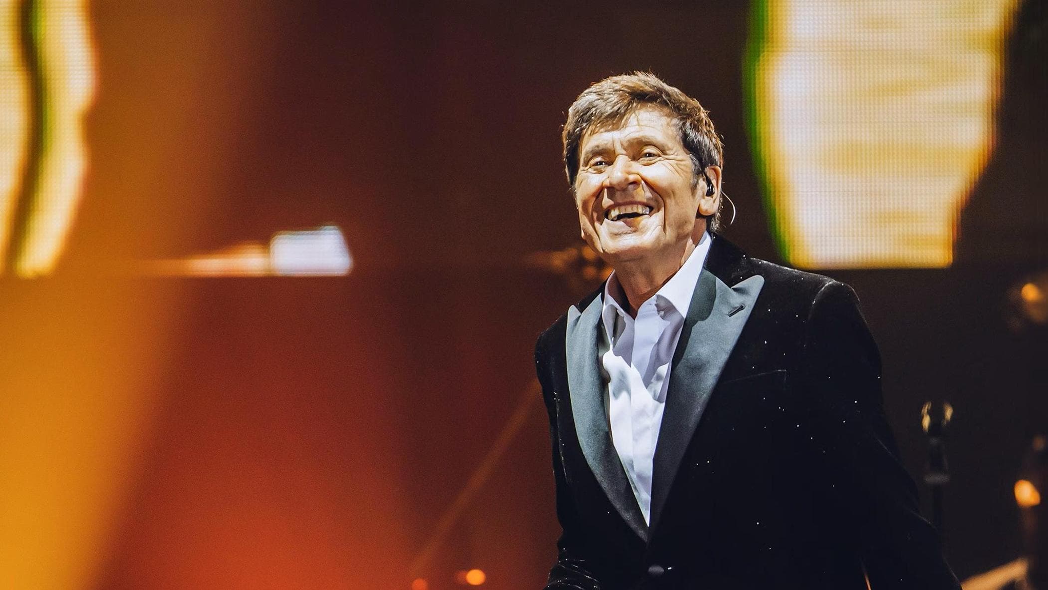 Gianni Morandi celebra il vero tesoro della Rai: i filmati del suo ...