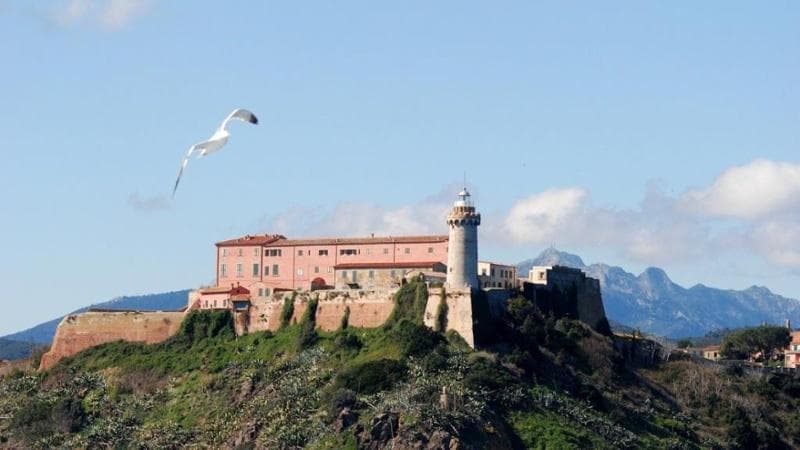 Isola d’Elba, non solo vita da spiaggia. Un itinerario alla scoperta ...
