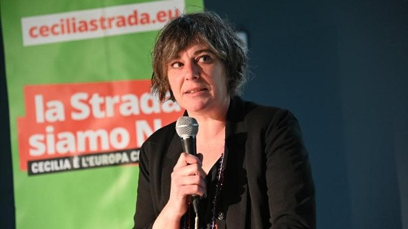 “No al jobs act, sì alla pace”. Il viaggio di Cecilia Strada nel cuore ...