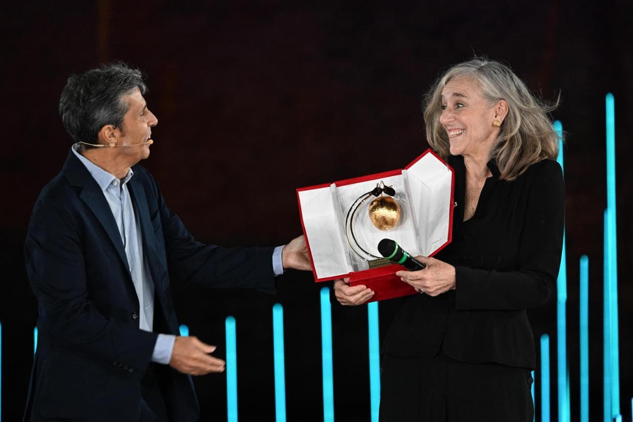 Giovanna Botteri va in pensione: dalle guerre al Covid, la giornalista ...