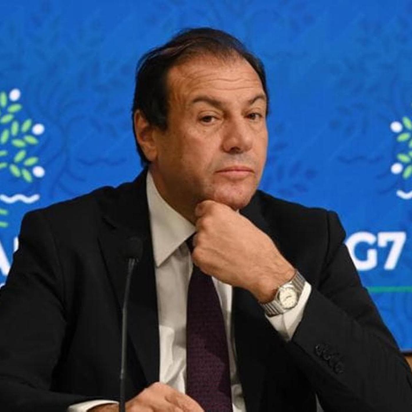 Leo scopre l'evasione: 'Troppi dati strani, mettetevi in regola' - la ...