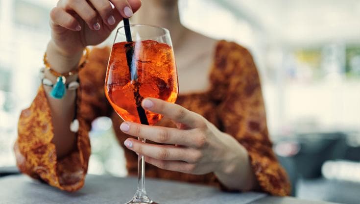 Regione che vai, Spritz che trovi: ecco le 10 varianti che raccontano ...