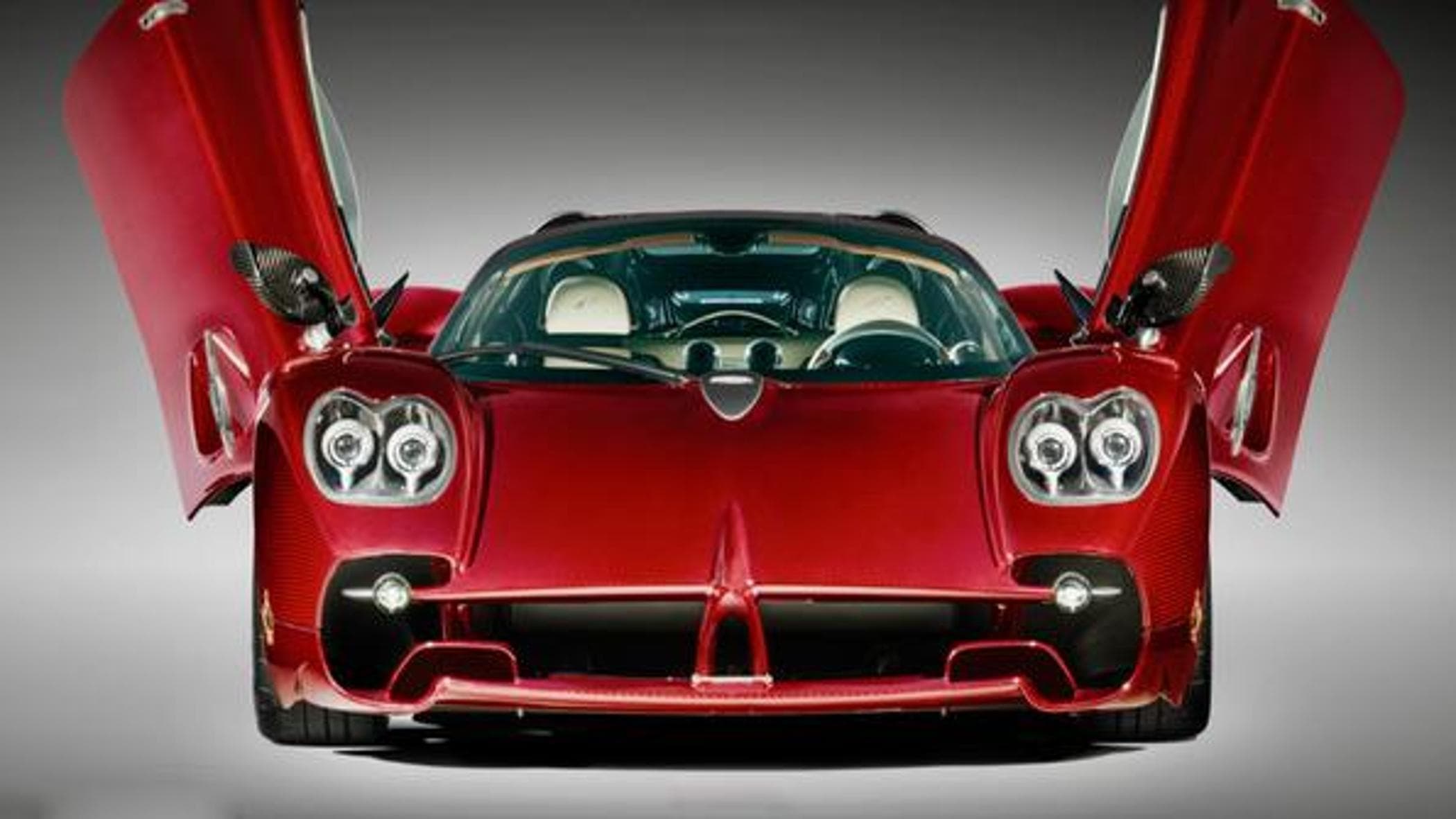 Pagani, l’ Utopia diventa Roadster e il sogno V12 continua. Anche con ...