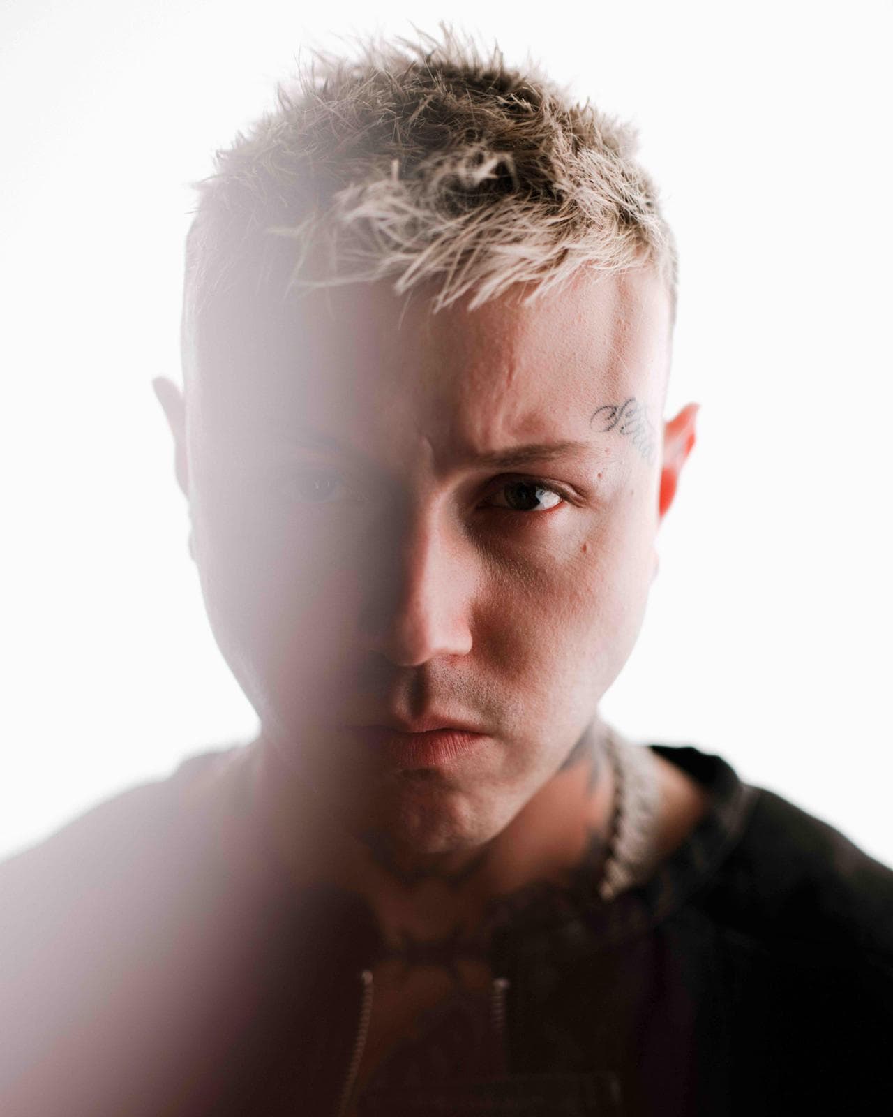 Lazza, il nuovo album è ‘Locura’: “I grandi numeri possono dare alla ...