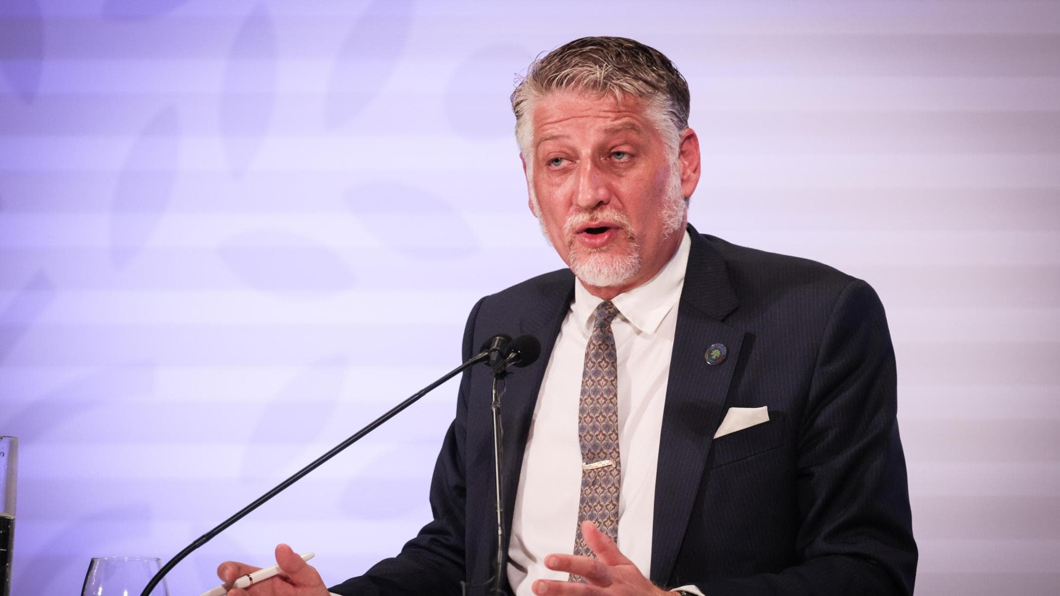 Il ministro Giuli nomina la commissione cinema per l'attribuzione dei ...