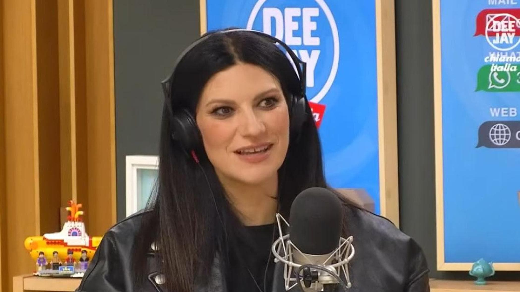 Selvaggia Lucarelli contro Laura Pausini per la sua “ode alla carne ...