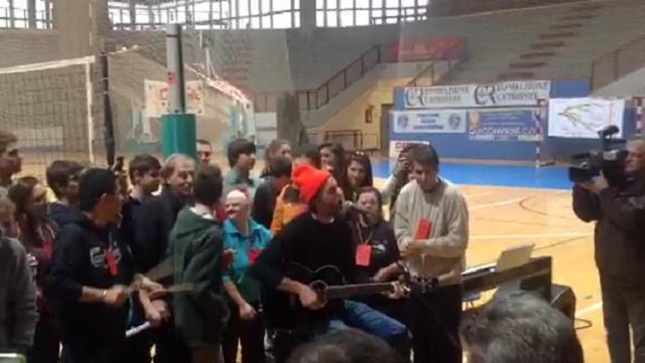 Jovanotti a Trieste: una canzone per Calicanto - la Repubblica