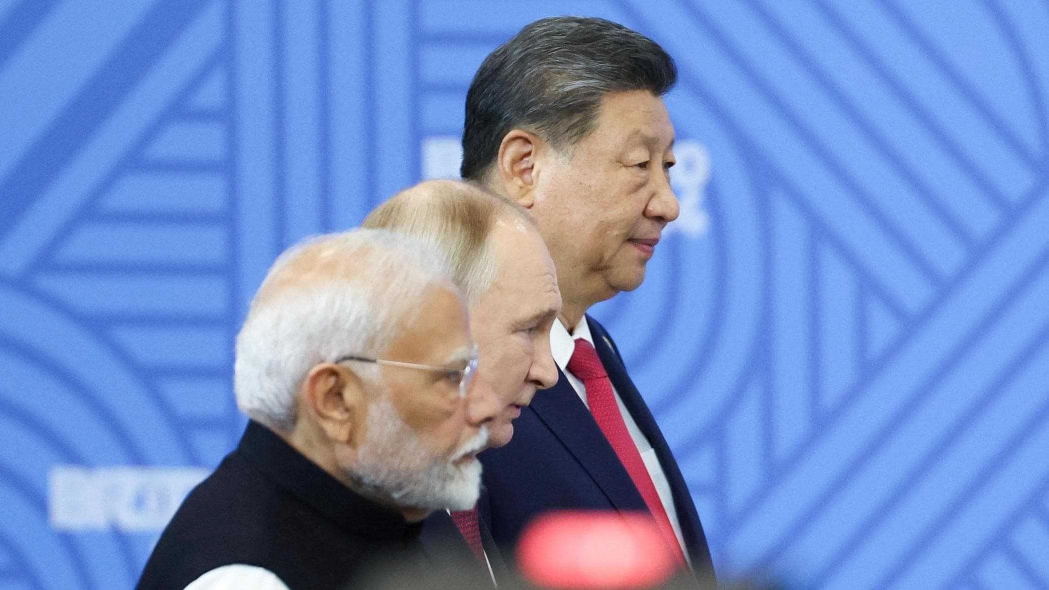 La moneta dei Brics. Da Mosca e Pechino sfida al dollaro - la Repubblica