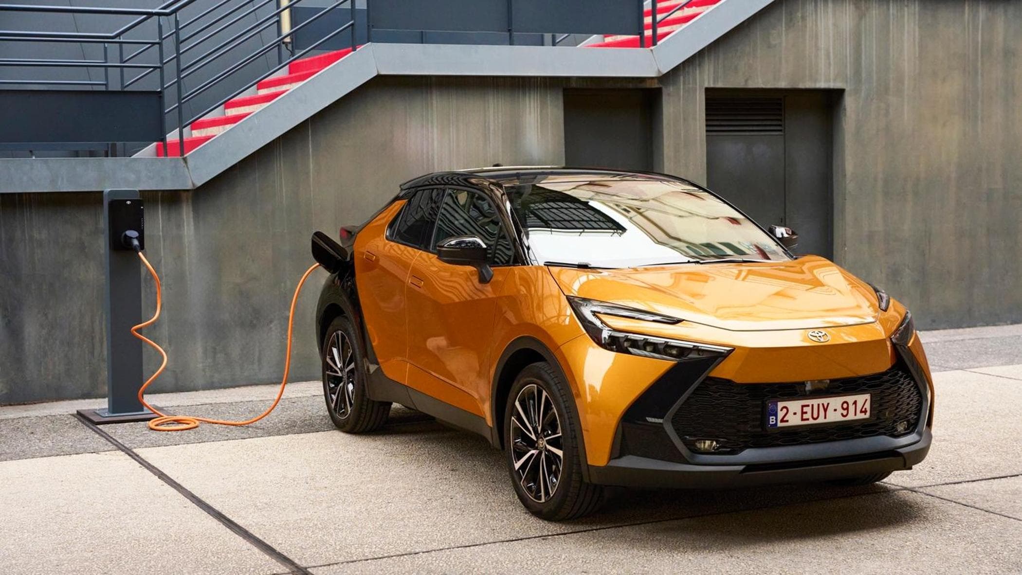 Toyota Italia da record: è leader degli importatori e dei modelli ...