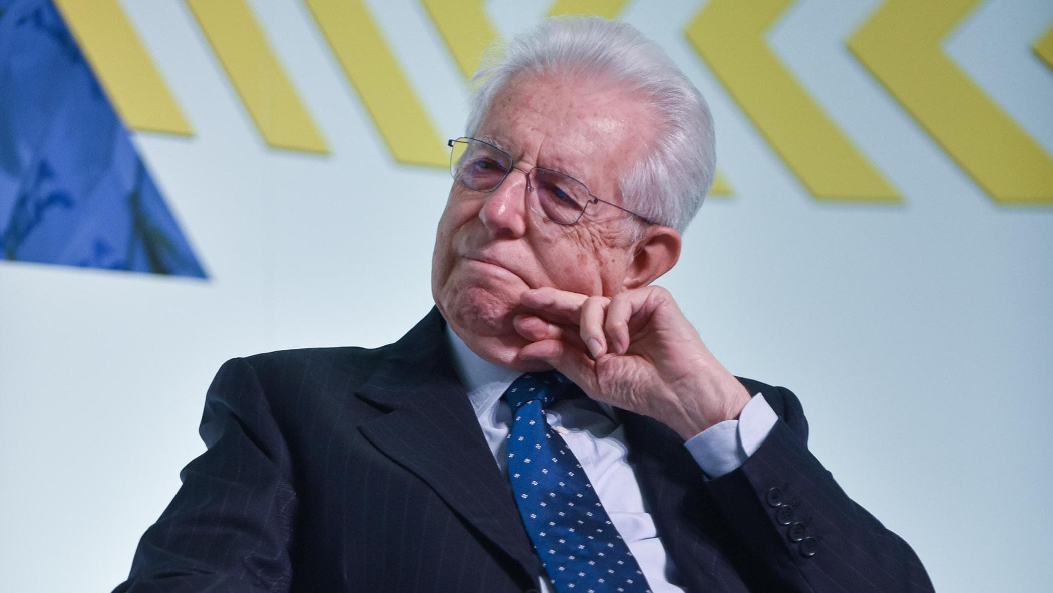 Monti: “Gli Usa non sono più una democrazia liberale" - la Repubblica