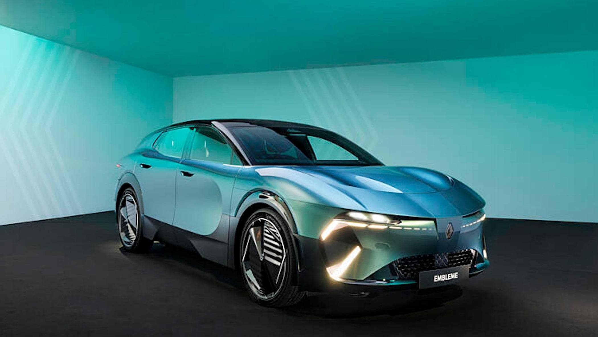 Renault Emblème, la shooting brake che combina elettrico e idrogeno e ...
