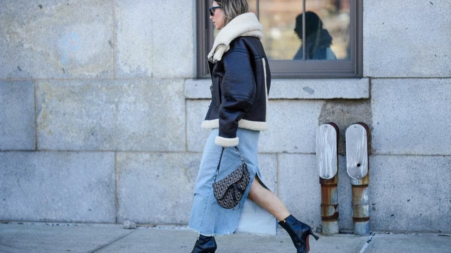 La longuette in denim: per look da ufficio e happy hour con le amiche ...