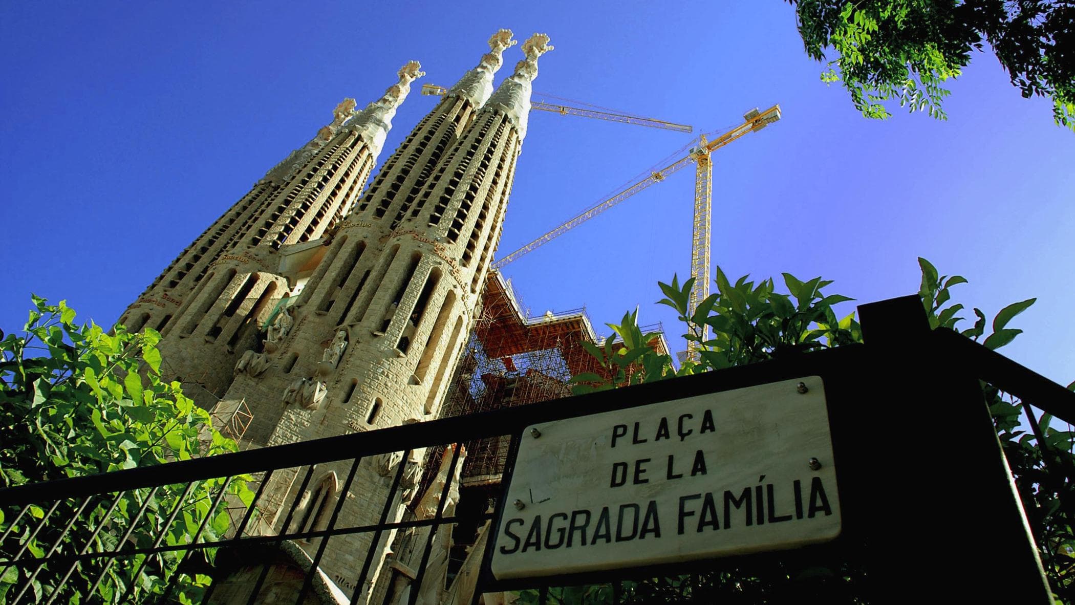 Sagrada Familia, c’è la data per il varo della torre più alta. “Giugno ...
