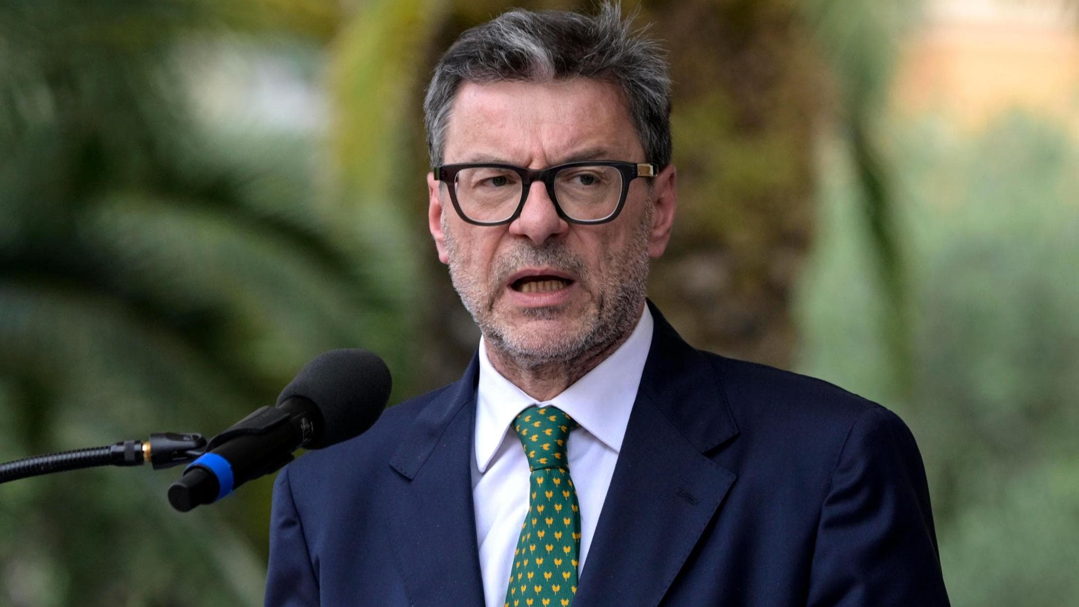 Giorgetti difende l’operato su Mps: “Assoluta correttezza. Bce fa il ...