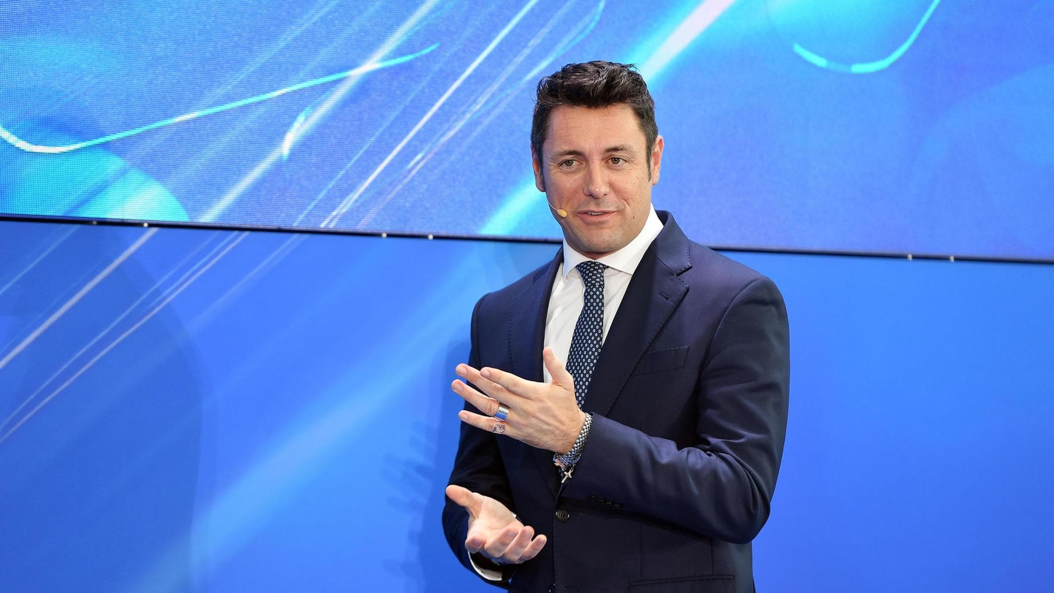 Andrea Giambruno, Mediaset riapre le porte. Berlusconi: “Potrà tornare ...