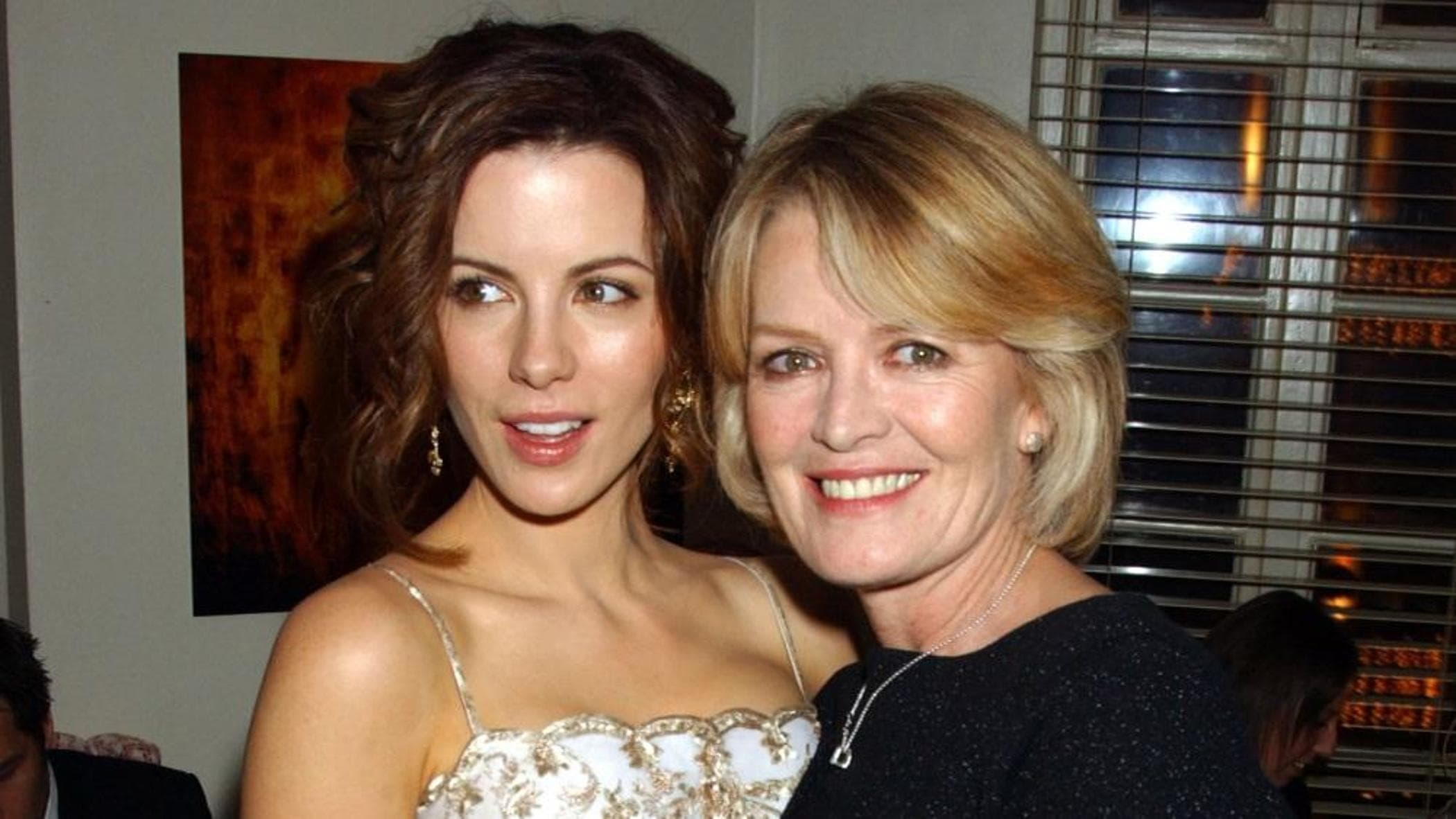 È morta l’attrice inglese Judy Loe. La figlia Kate Beckinsale: “Era tra ...