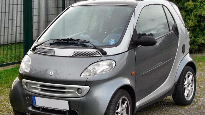Torna la Smart a due posti: ecco la #2, erede della fortwo e solo ...