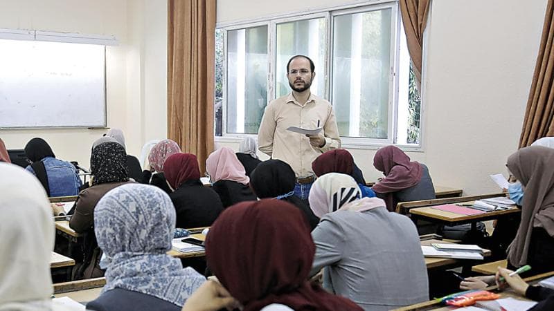 L’ultimo canto di Refaat il poeta di Gaza - la Repubblica