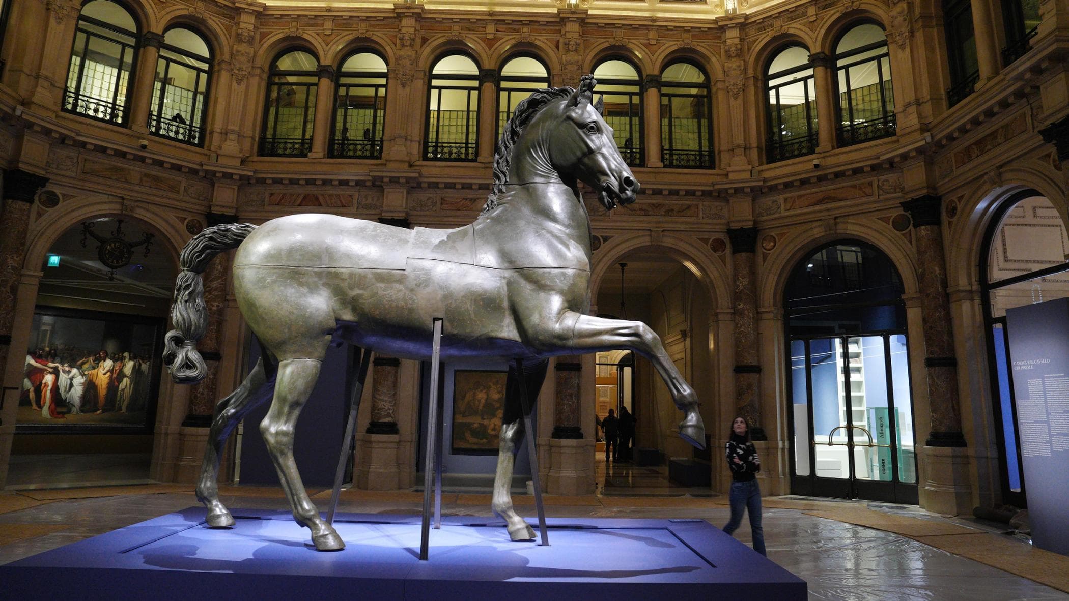 Il cavallo di Canova torna in pista, restaurata la scultura per ...