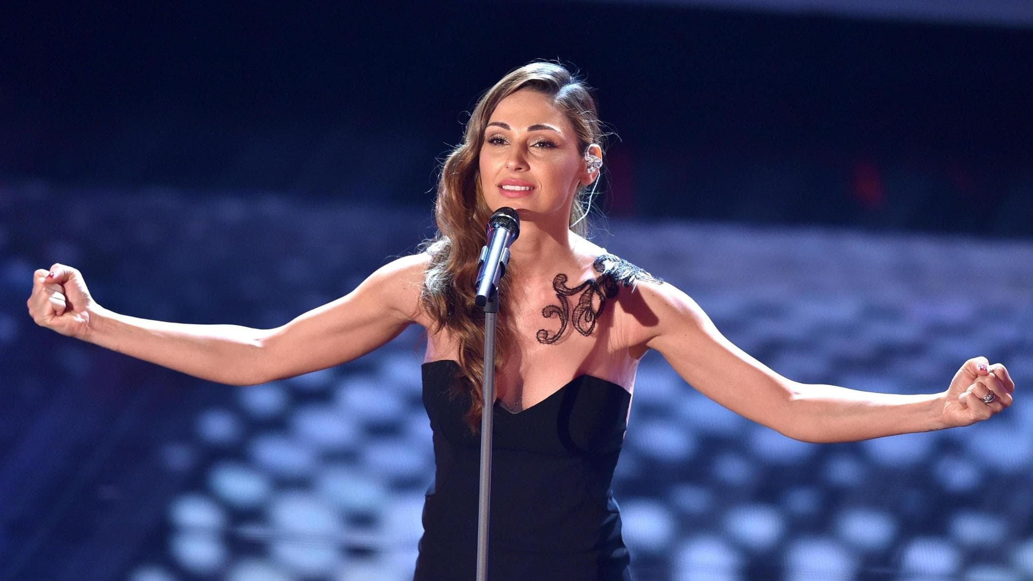 Anna Tatangelo di nuovo mamma: a Roma è nata Beatrice - la Repubblica